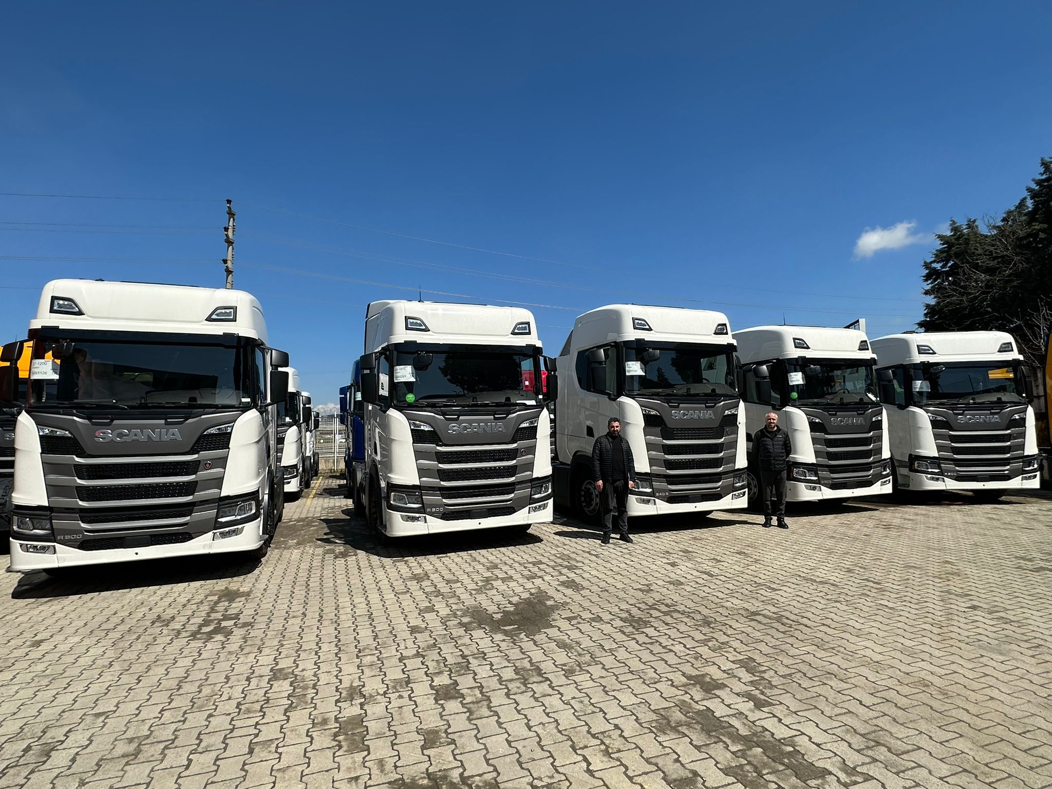 NAKİL LOJİSTİK FİLOSUNU BÜYÜTÜYOR - Albayrak Grubu